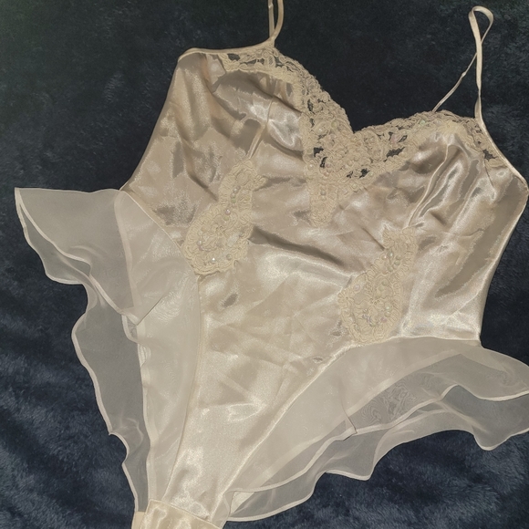 Victoria's Secret | Intimates & Sleepwear | Vintage Victorias Secret ...